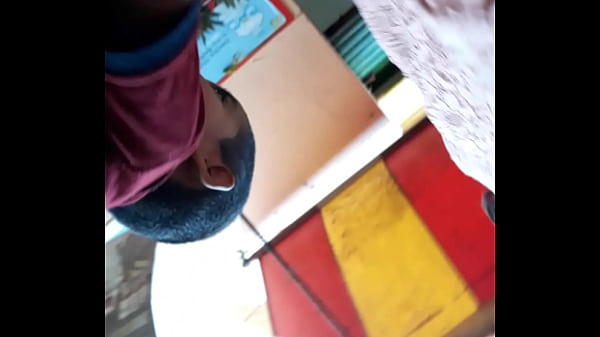 Under Skirt - xxx Mobile Porno Videos & Movies - iPornTV.Net